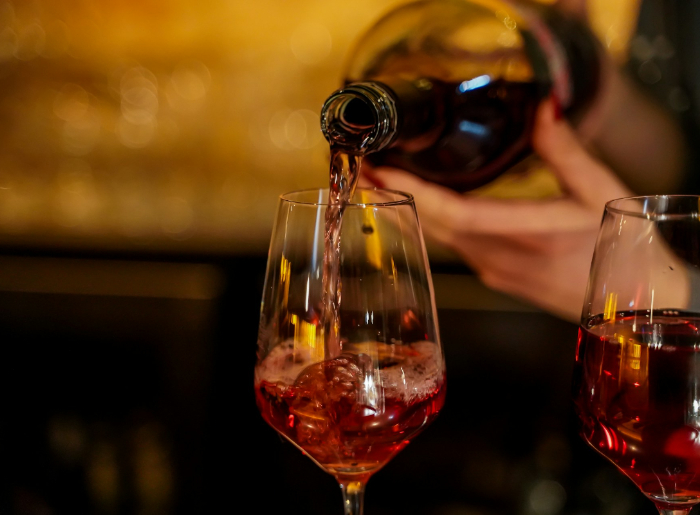 Why Red Wine Tastes Better With Age: The Oxidation Effect Explained
